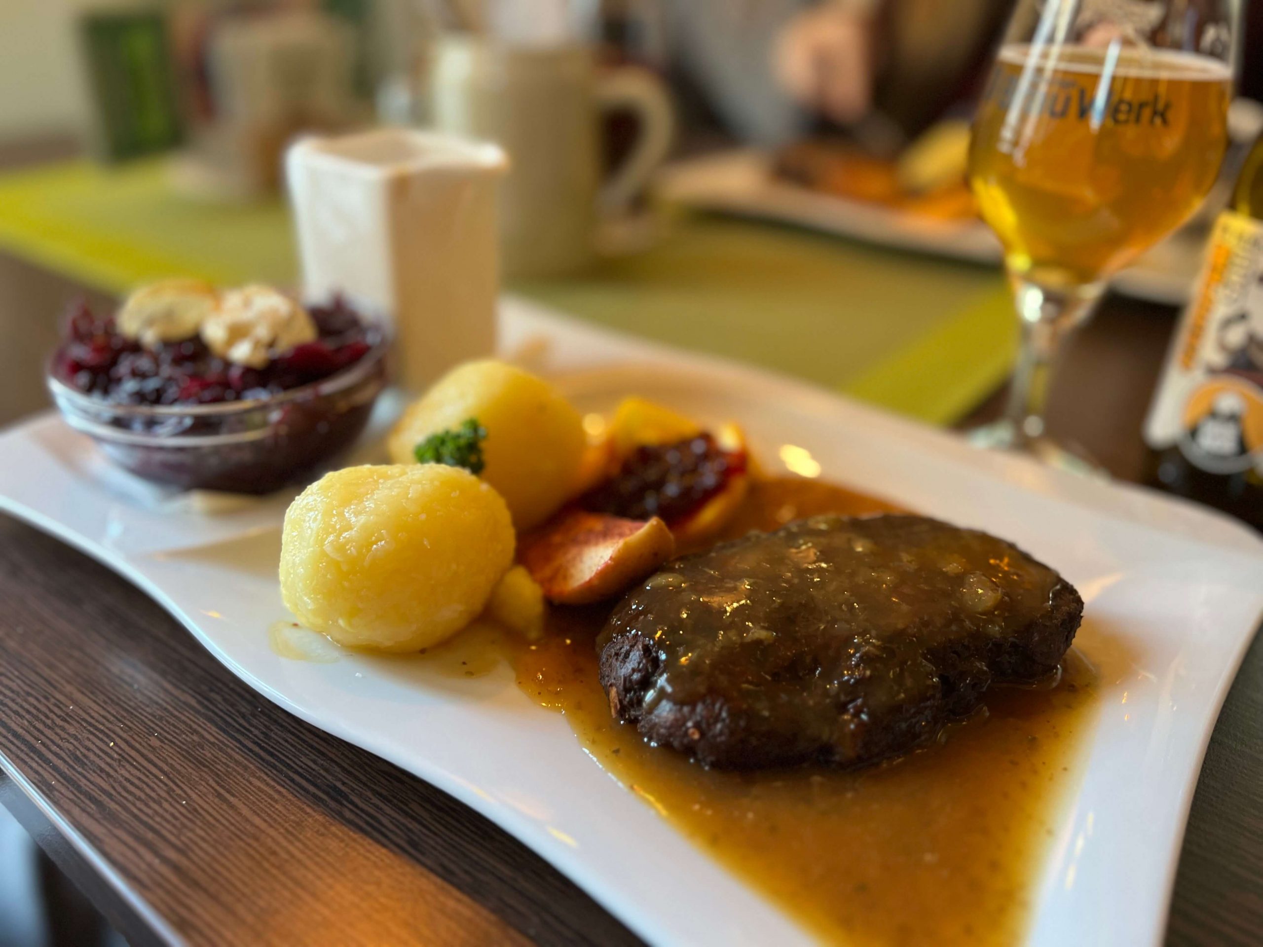 Veganes Wild essen in Wien - das Vegansl von Bierosophie